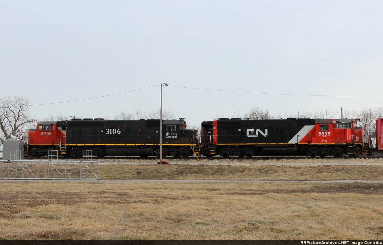 CN 5709 2501 IC 3106 GTW 5835